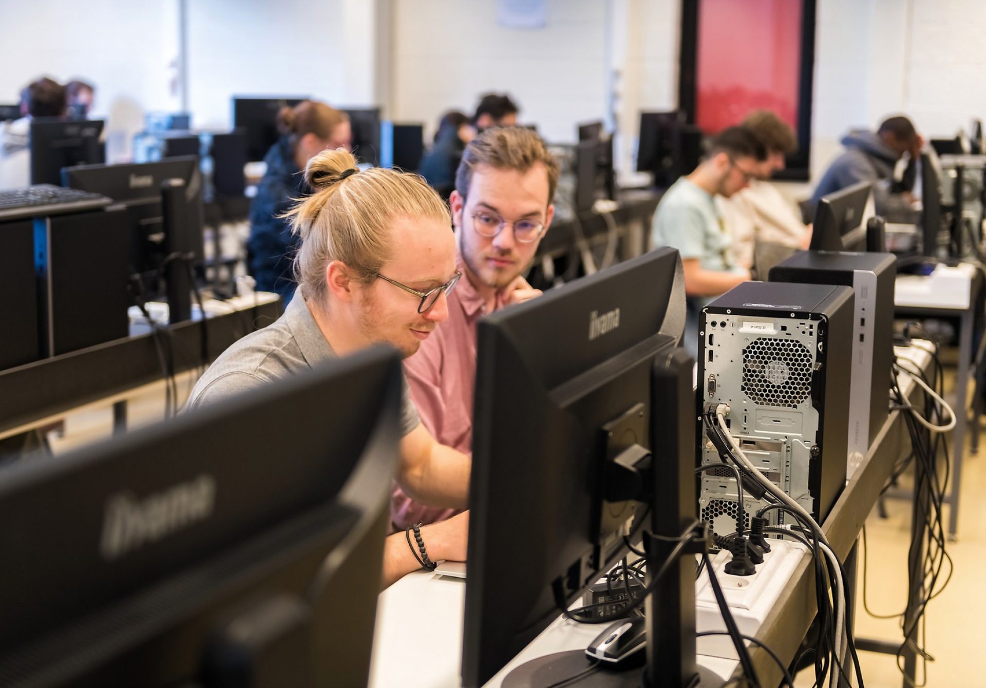 Informatique - développement d’applications | HE VINCI